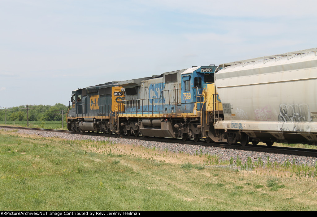 CSX 4017 & 7569 (2)